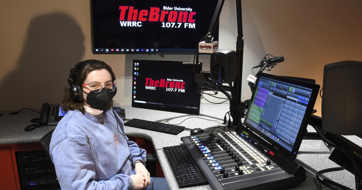 Student radio stations nominated for 6 national awards | Rider University