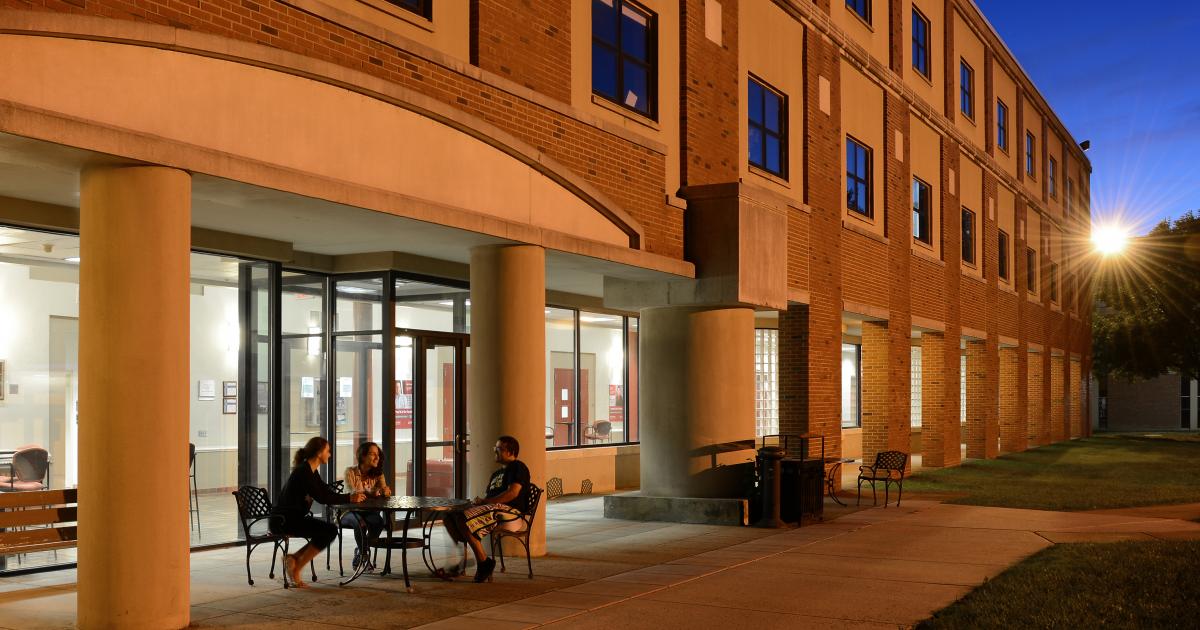 MAcc program receives third national ranking in 2018 | Rider University