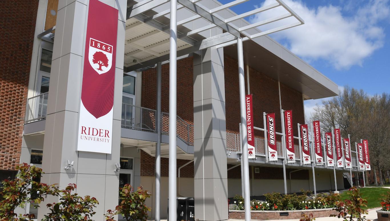 Home | Rider University
