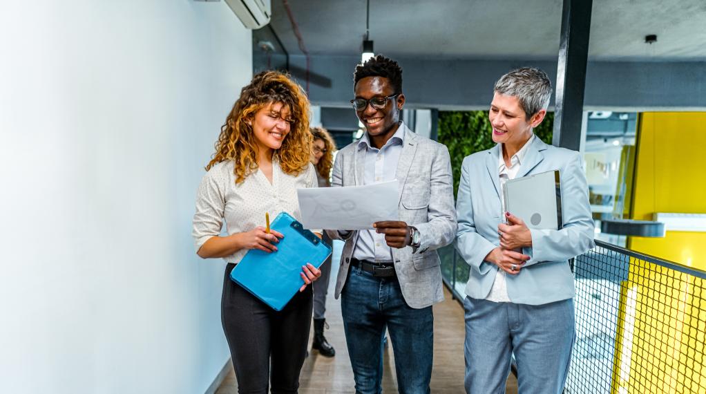 Six tips to build and maintain your professional network, according to ...